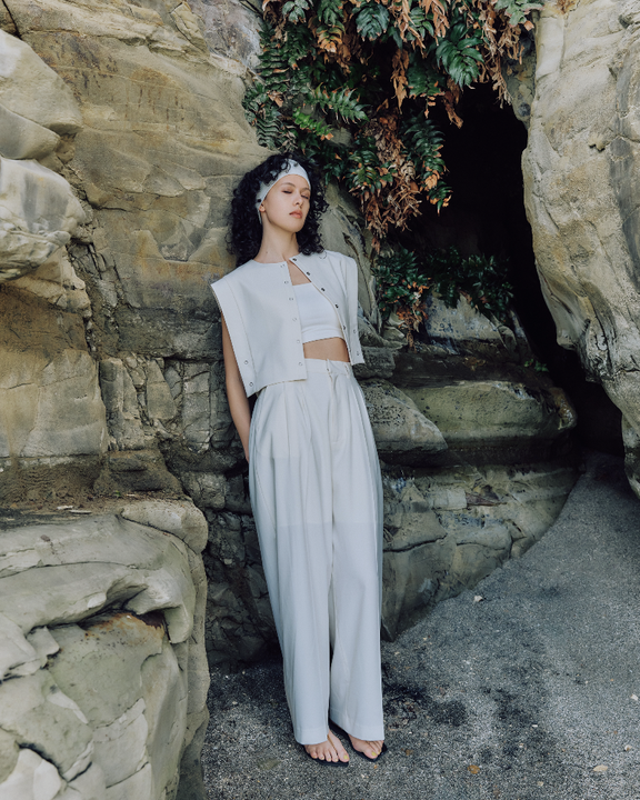 Snap Button Short Tops – JSELF